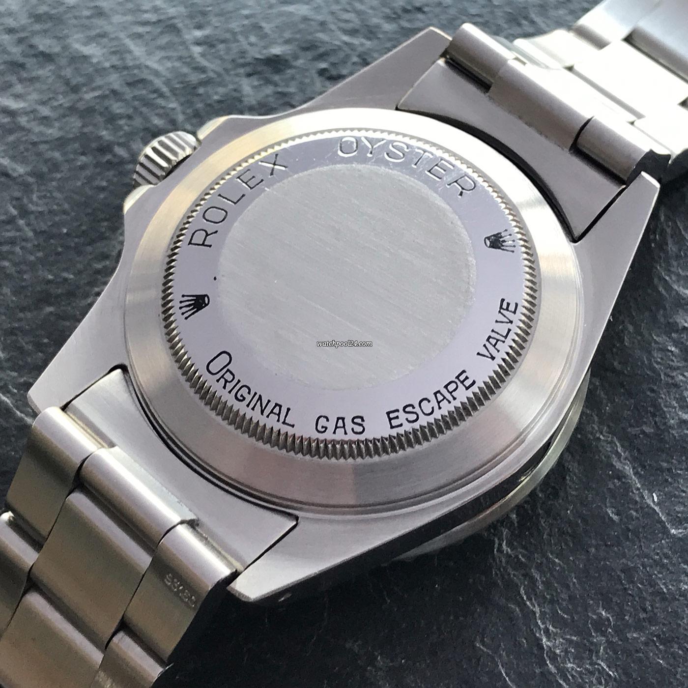Vintage Rolex Sea-Dweller 16660 Box and Papers sold on watchPool24