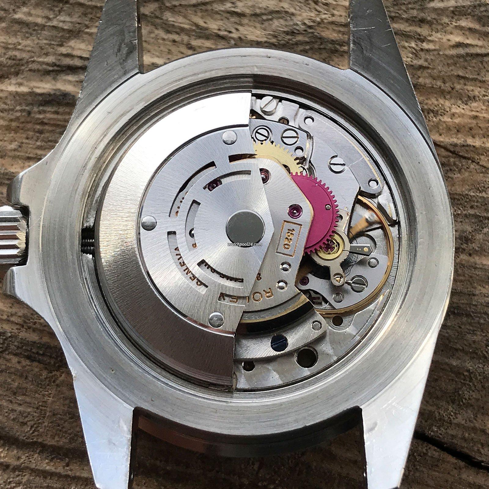 Vintage Rolex Submariner 5513 Box and Papers sold on watchPool24