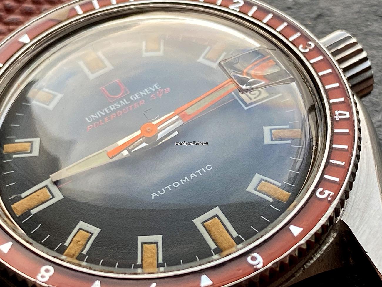 Vintage Universal Genève Polerouter Sub 869120/02 Red Bezel sold on ...