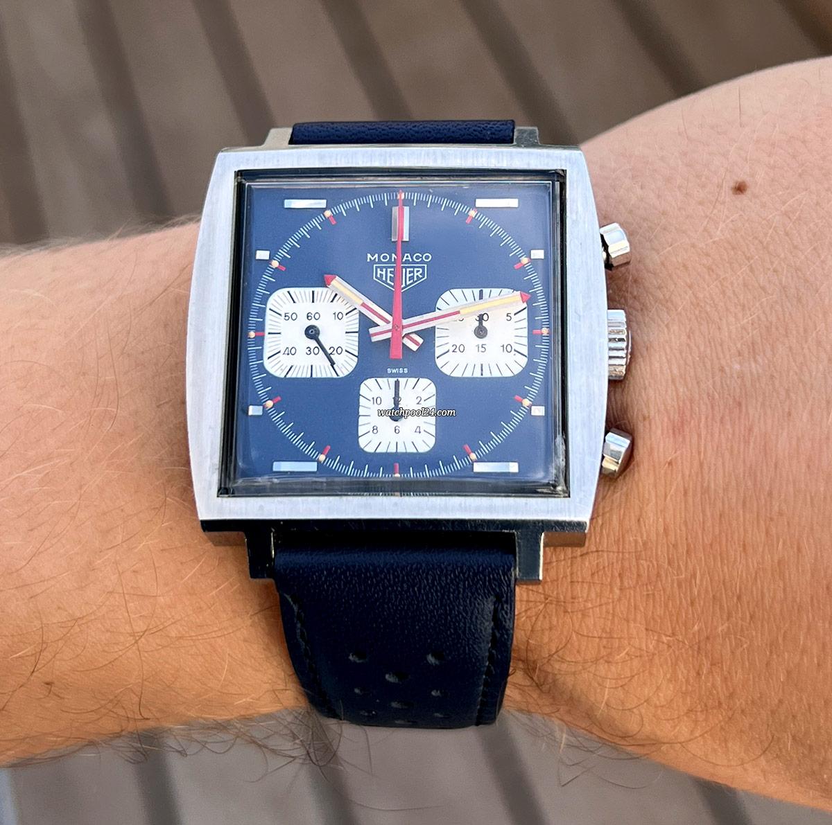 Vintage Heuer Monaco 73633 Blue sold on watchPool24