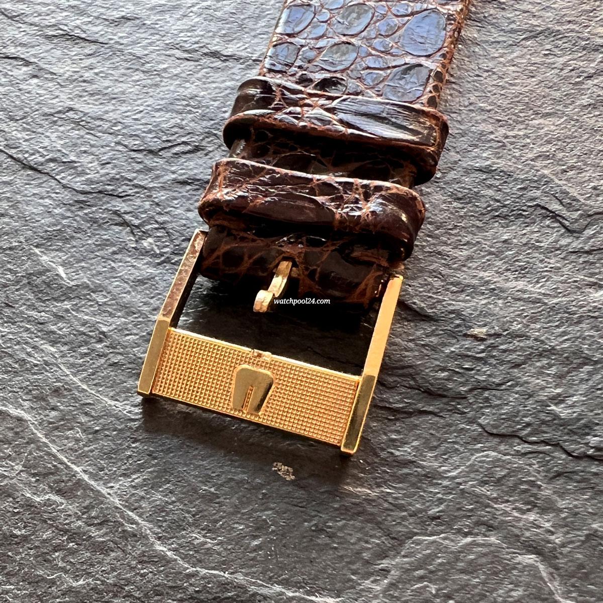 Vintage Universal Genève 111010 Ellipse - Wood Dial for sale