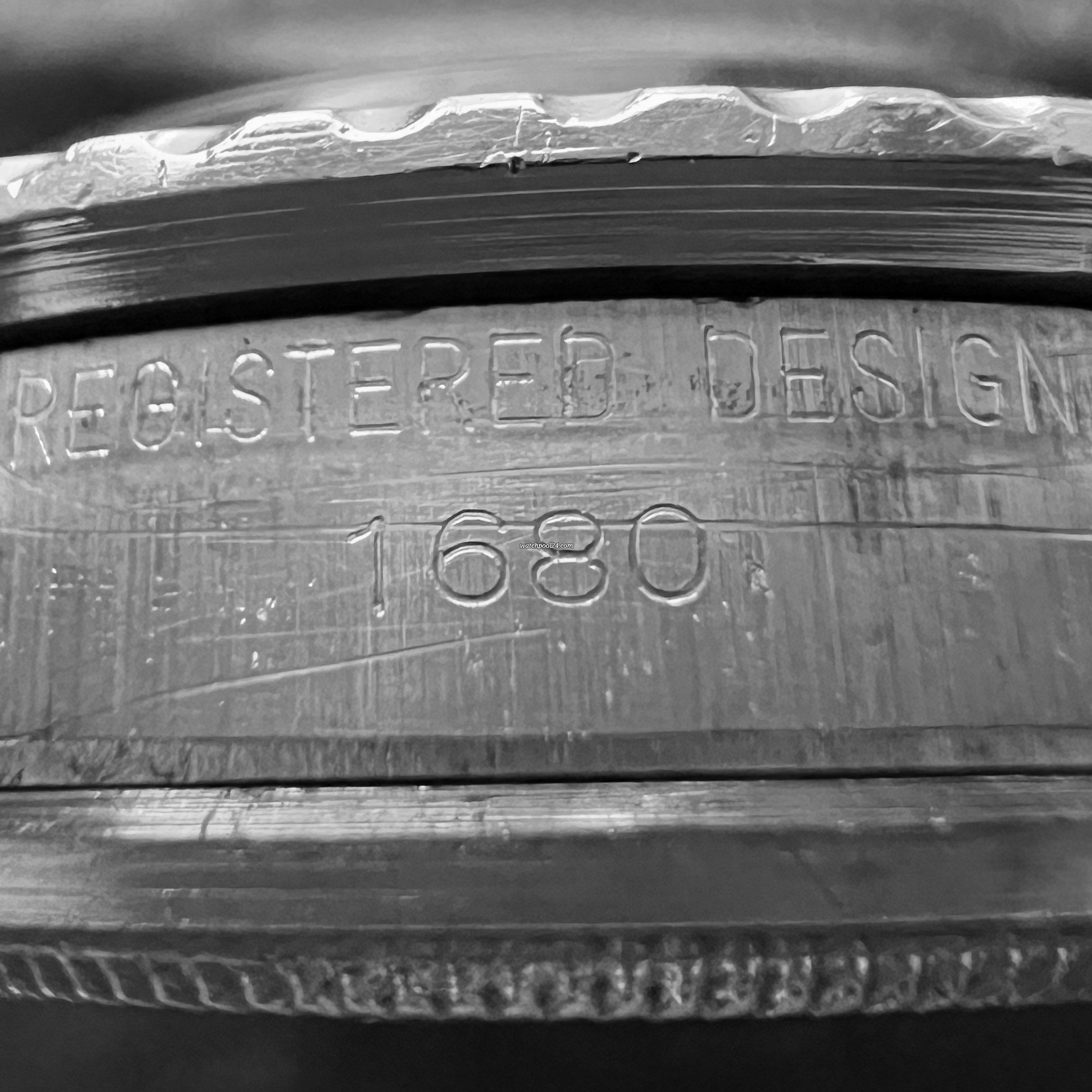 Vintage Rolex Submariner 1680 Red - Ghost Bezel sold on watchPool24