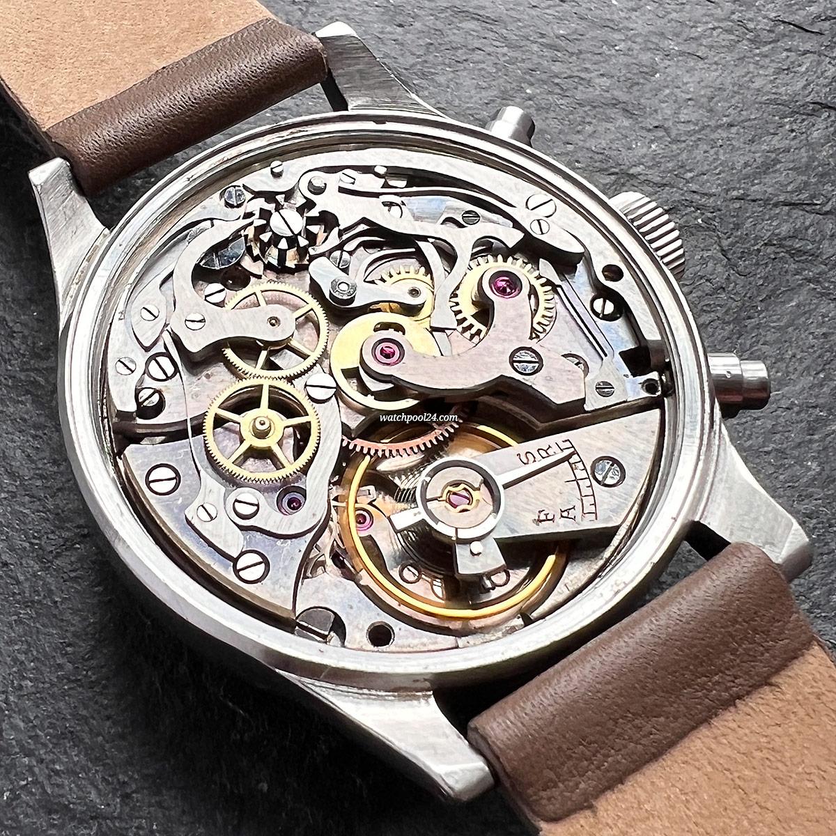 Vintage Mulco Military Chrono 2501 38mm - Valjoux 22 sold on watchPool24