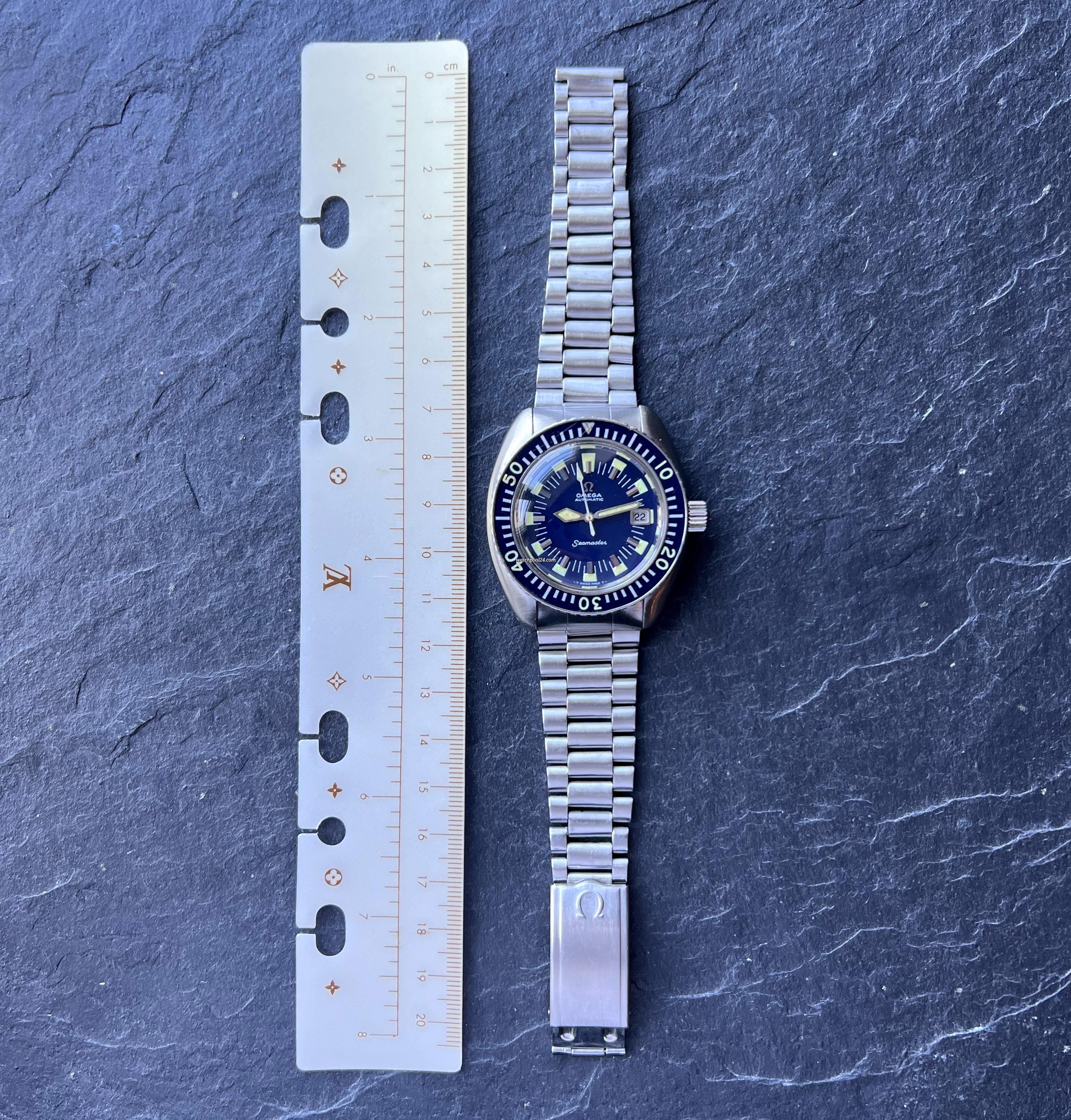 Vintage Omega Seamaster 120 166.073 Deep Blue sold on watchPool24