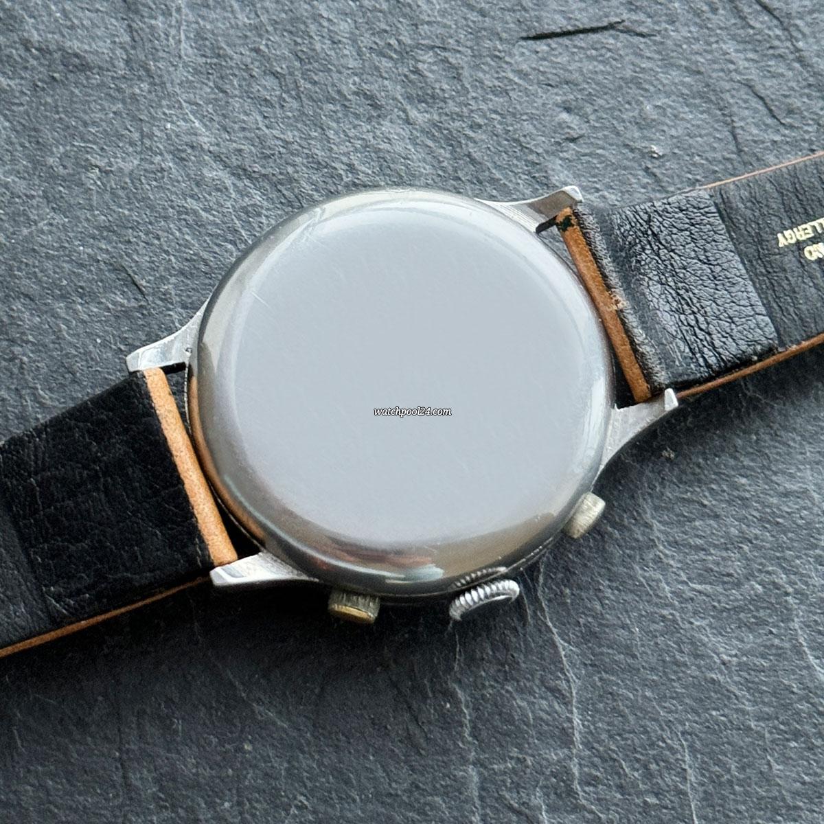 Vintage Lowenthal Rattrapante Chrono Jumbo 40 mm sold on watchPool24